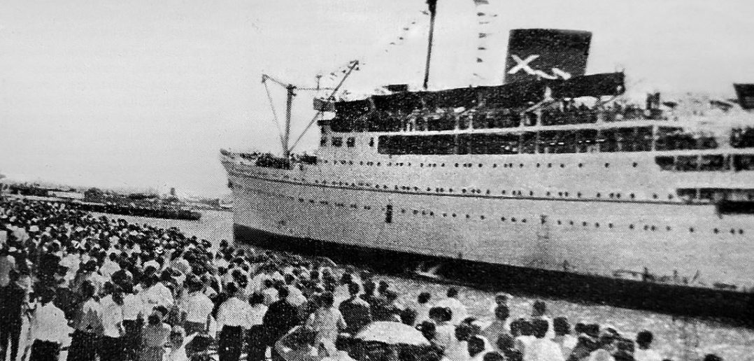 Υπερωκεάνιο «Πατρίς»: Το θρυλικό πλοίο που ένωσε την Ελλάδα με την ...